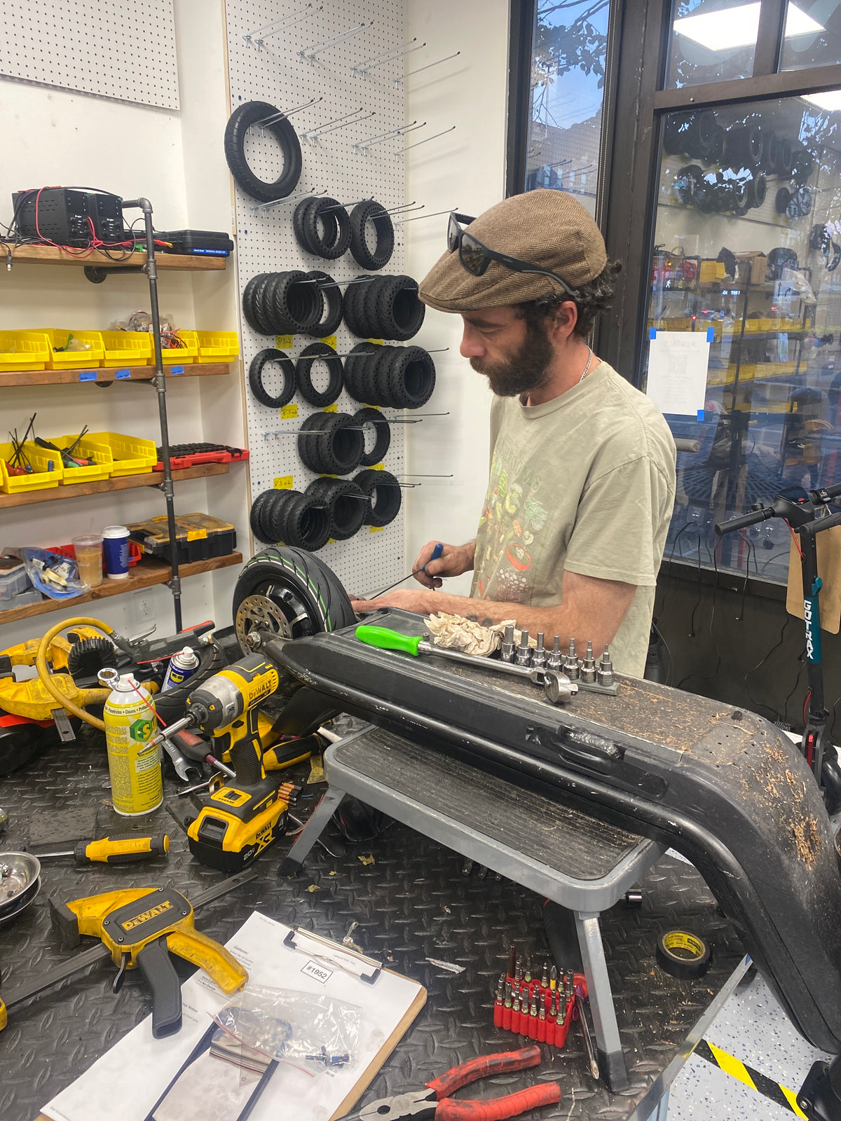 Central Scoot: Electric Scooter Sales, Repairs, Rentals & Tours